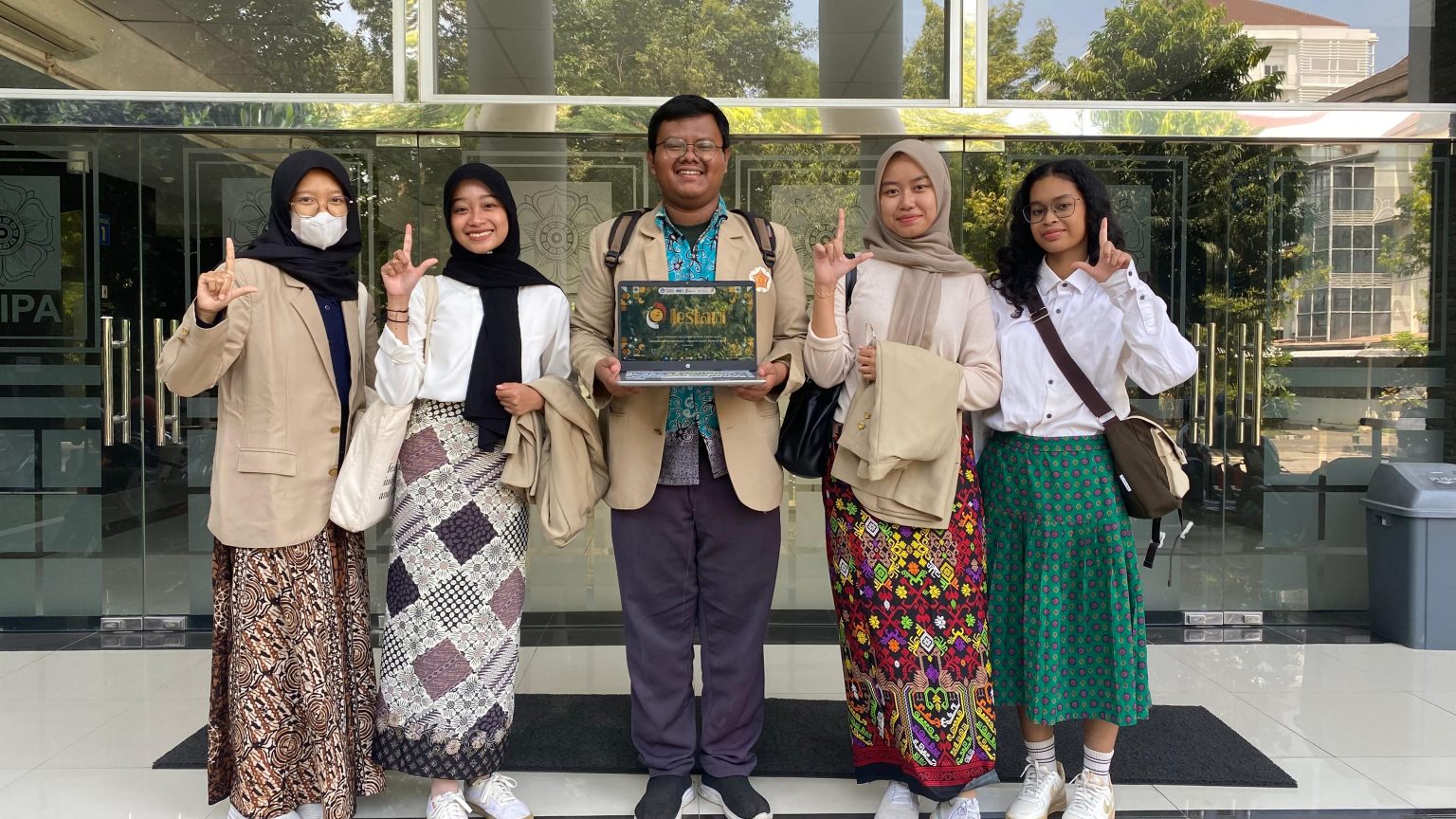 Mahasiswa UGM Kembangkan Permainan Kartu Kuartet sebagai Sarana ...