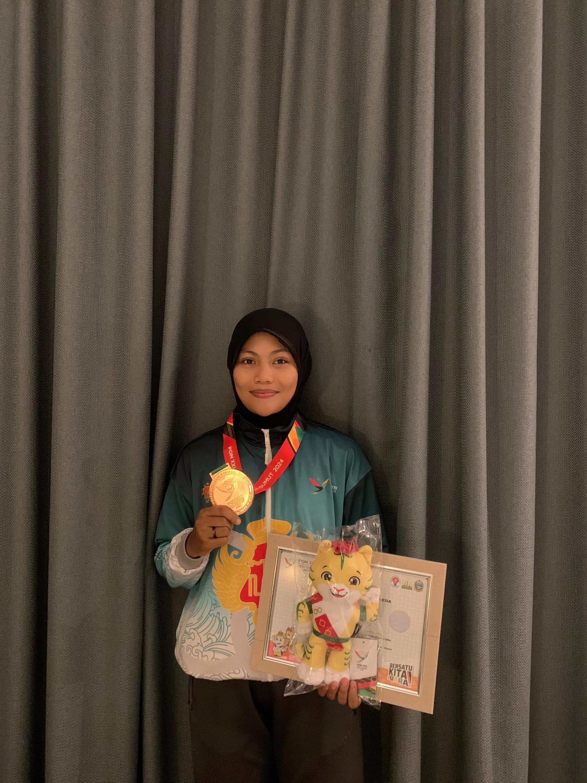 Mengharumkan Nama Almamater dan Yogyakarta, Kisah Devi Ayu Lidyana ...