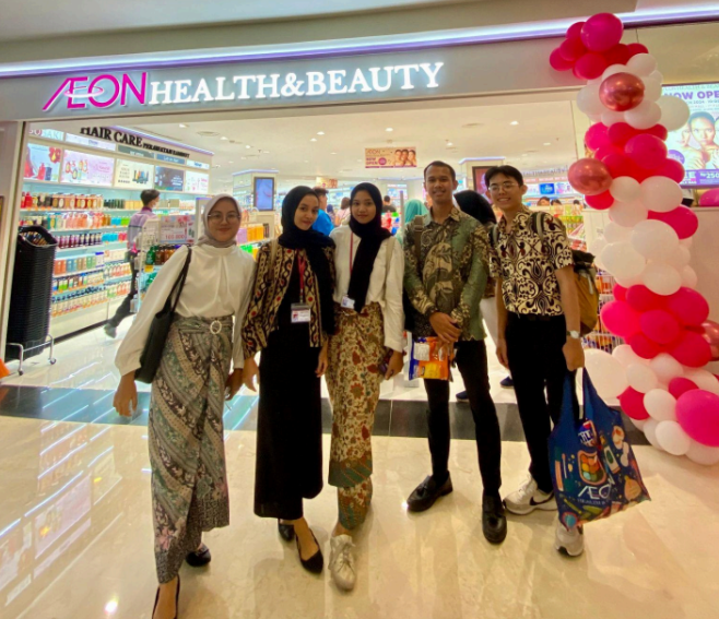 MAGANG GEMILANG – Opening AEON Health and Beauty Care at Puri Indah ...