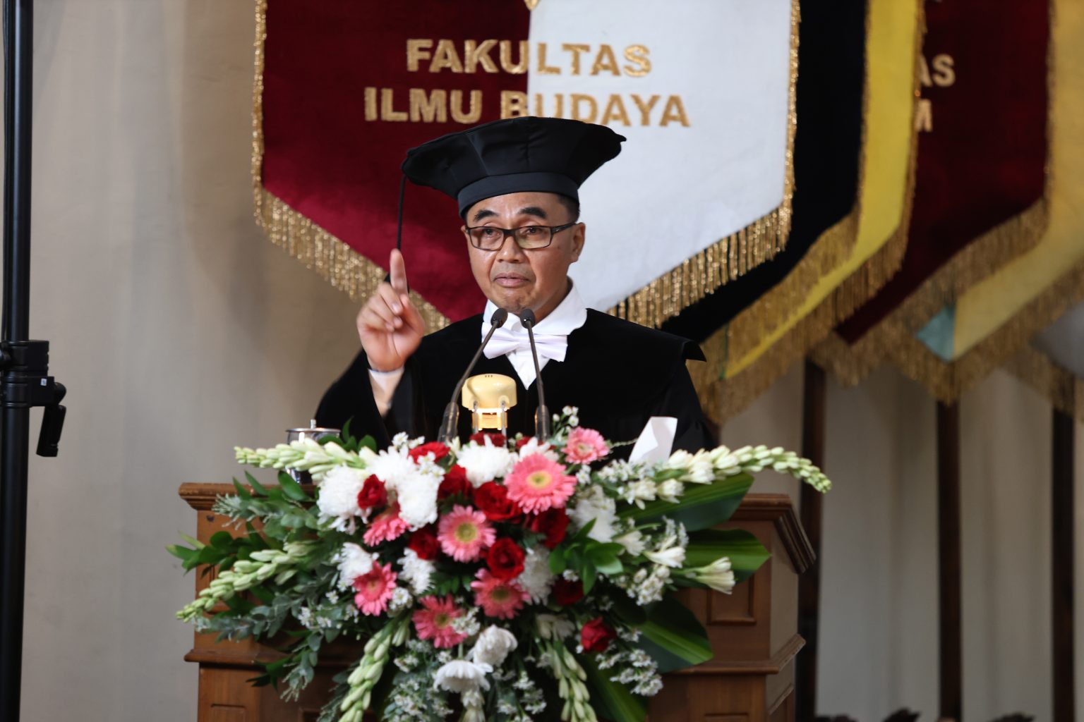 Prof. Dr. Agus Suwignyo Inaugurated as Professor of History at FIB UGM ...