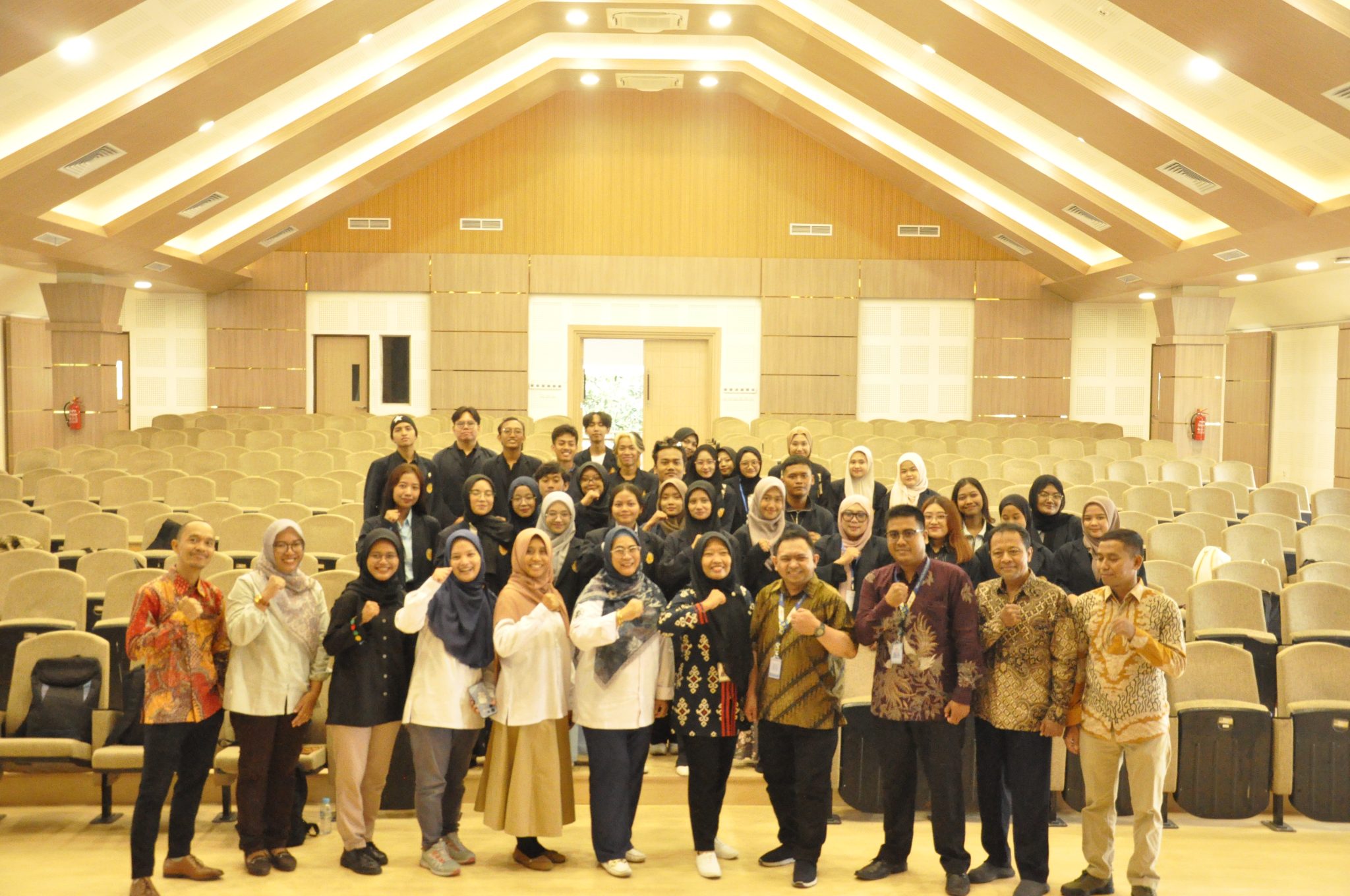 INCULS FIB UGM Welcomes English Literature Students from Universitas ...
