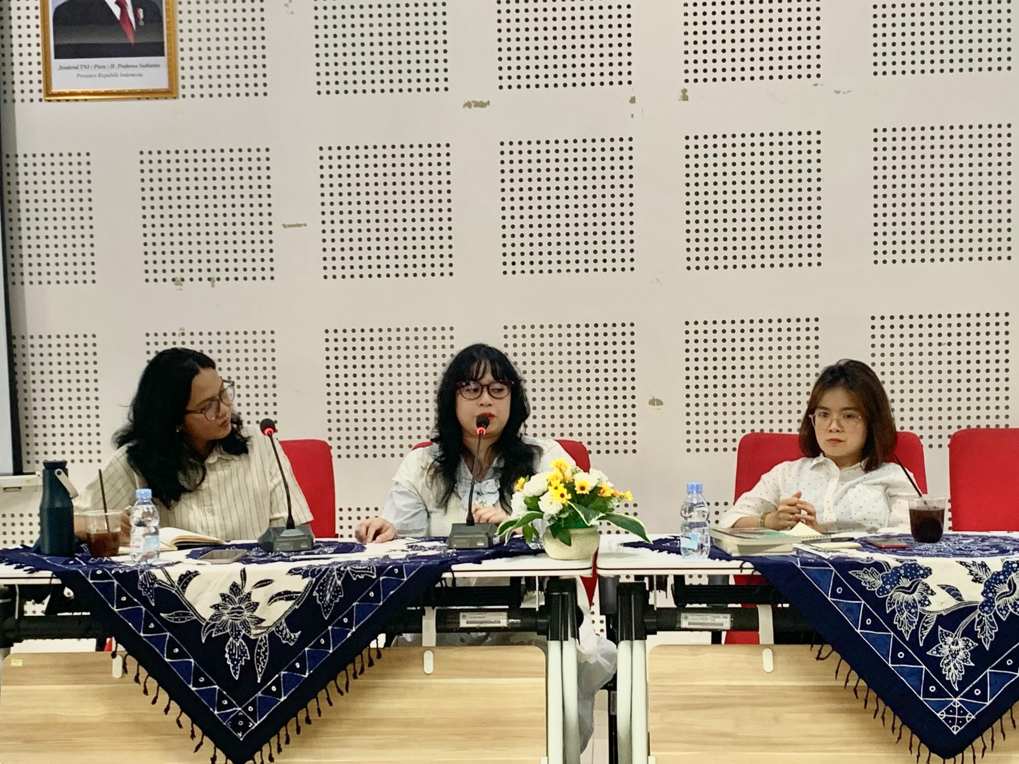 Childism and the Defamiliarization of Language in Ziggy ...