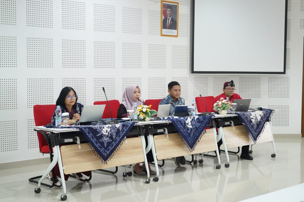 Ceramah Pakar Bahas Transformasi Bahasa Indonesia di Era Digital – FIB-UGM
