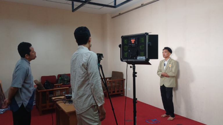 UGM Arabic Study Program Students Participate in Al-Istiqama ...