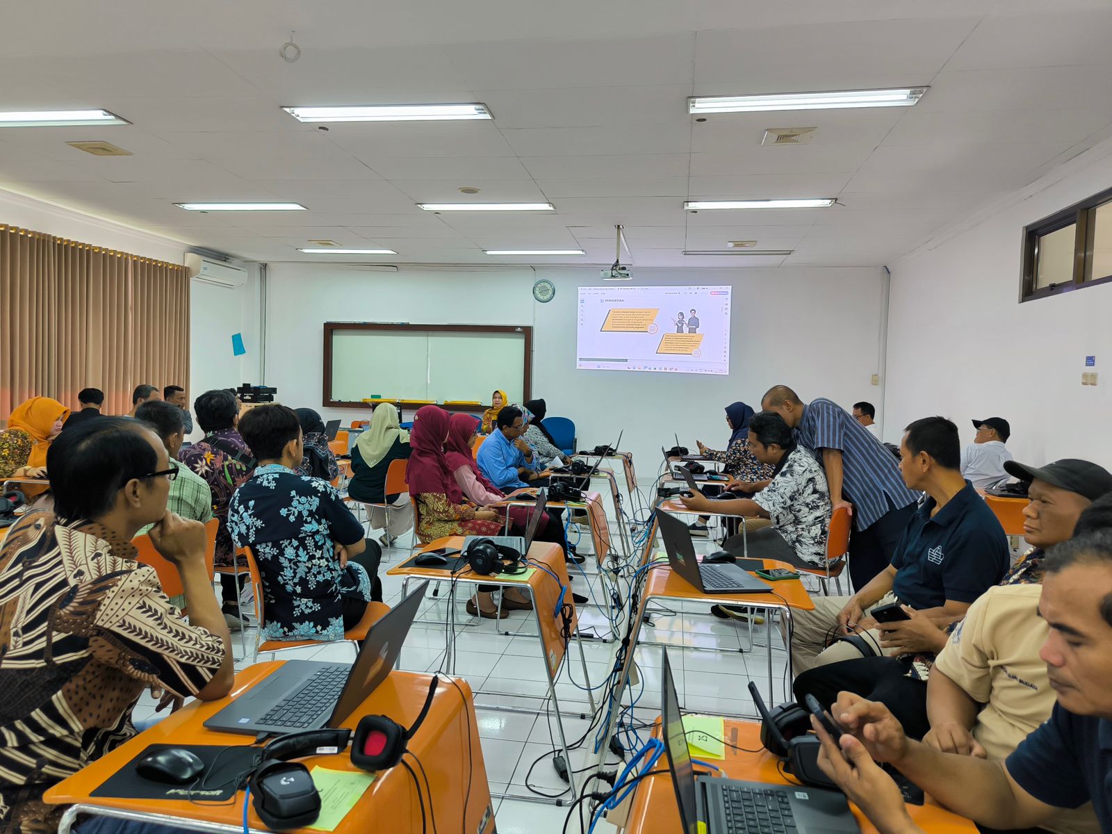 FIB UGM Gelar Sosialisasi Pengisian Analisis Beban Kerja (ABK) – FIB-UGM